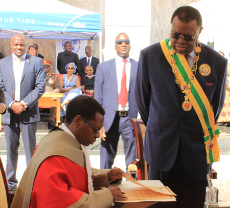 Geingob sworn in for 2nd term on Independence Day | Namibia Economist